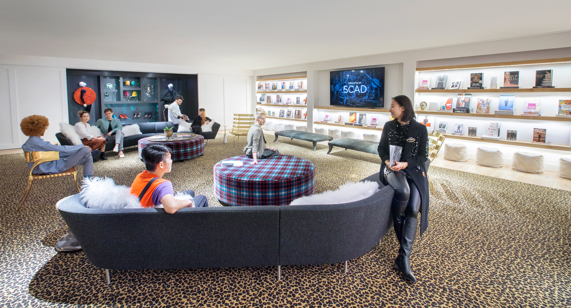 Watch 'To Catch a Thief' in the film salon for Dressing the Icons ...