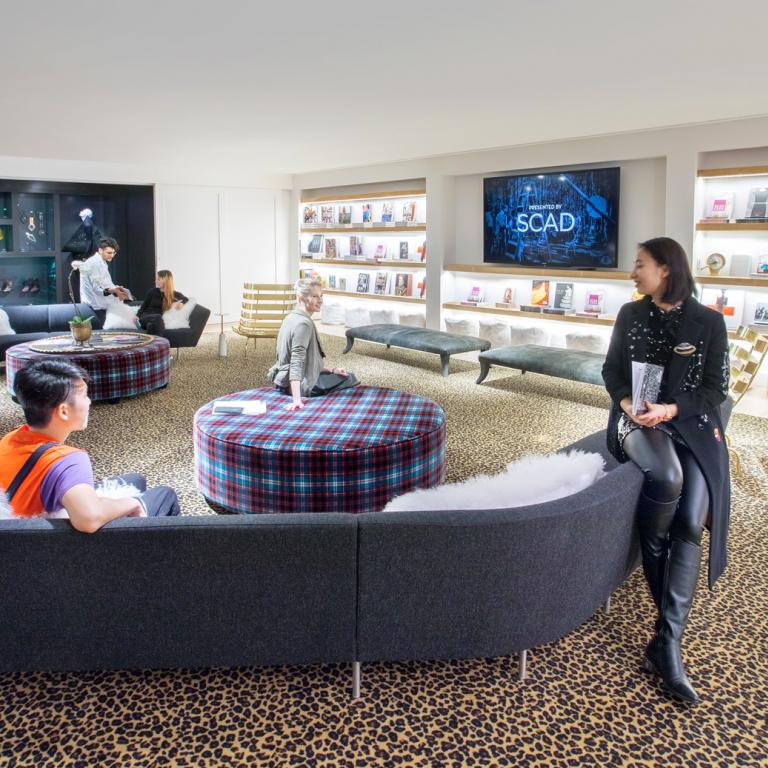 Watch 'To Catch a Thief' in the film salon for Dressing the Icons ...